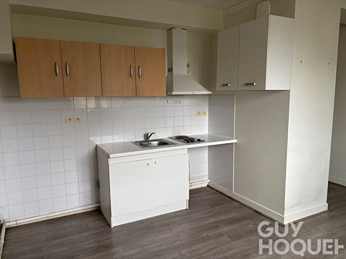 Appartement à louer - Ouzouer-le-Marché - 2 pièces - 1 chambre