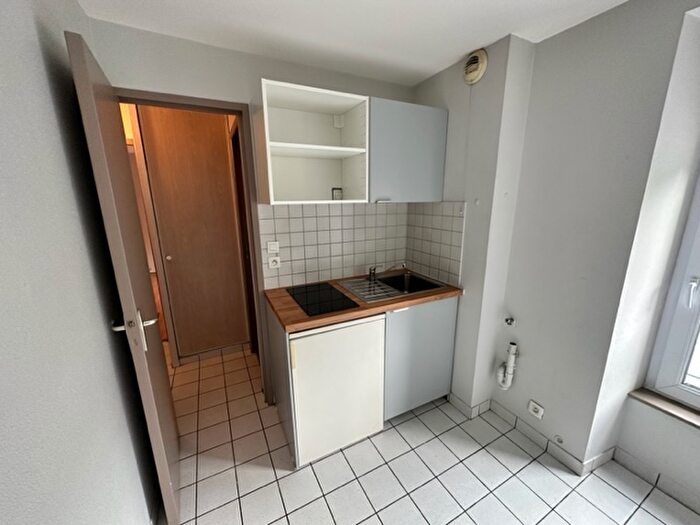 Appartement à louer - Brest, Kérinou, Saint-Luc - 1 pièce