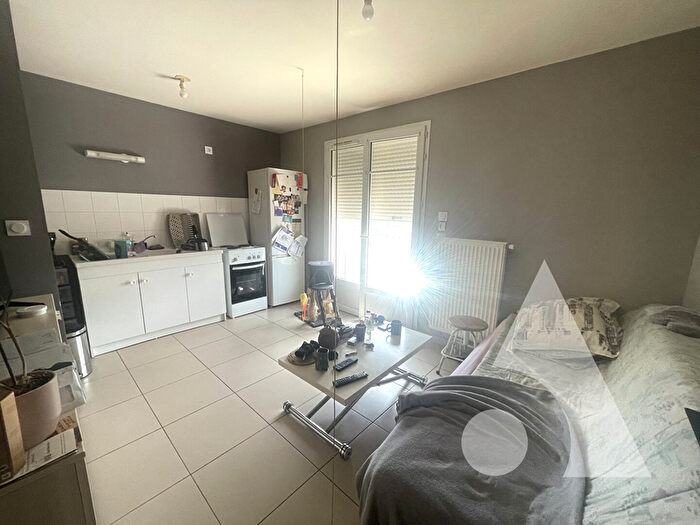 Appartement à vendre - Crépy-en-Valois, Péguy - 2 pièces - 1 chambre