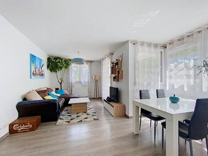 Appartement 3 pièces à La Sourderie-Nord, Montigny-le-Bretonneux, à louer