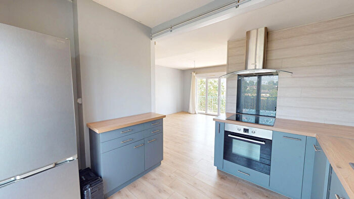 Appartement à vendre - Nevers, Champs Pacaud, Mouësse - 4 pièces - 2 chambres