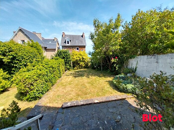 Maison 5 pièces à vendre à Cancale