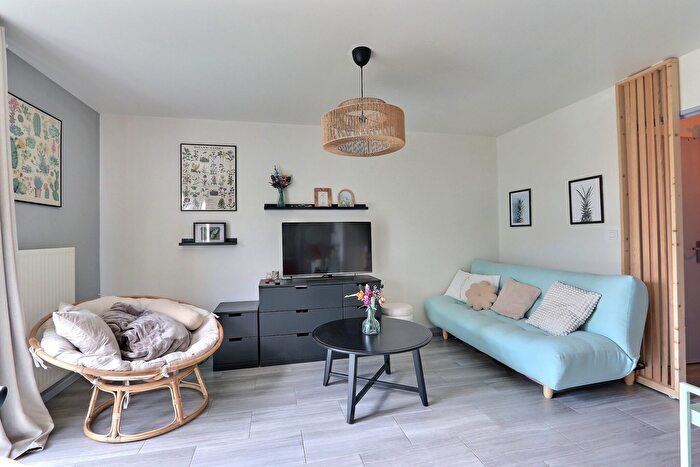 Appartement à vendre - Clermont-Ferrand, Chanteranne, La Glacière - 2 pièces - 1 chambre