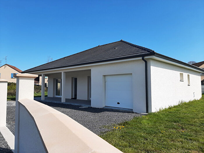 Maison à vendre - Gueugnon - 5 pièces - 3 chambres