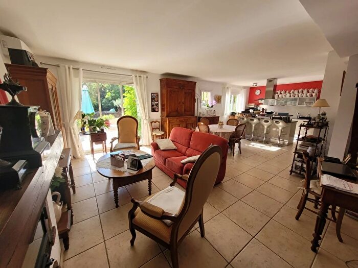 Maison à vendre - Peymeinade - 5 pièces - 4 chambres