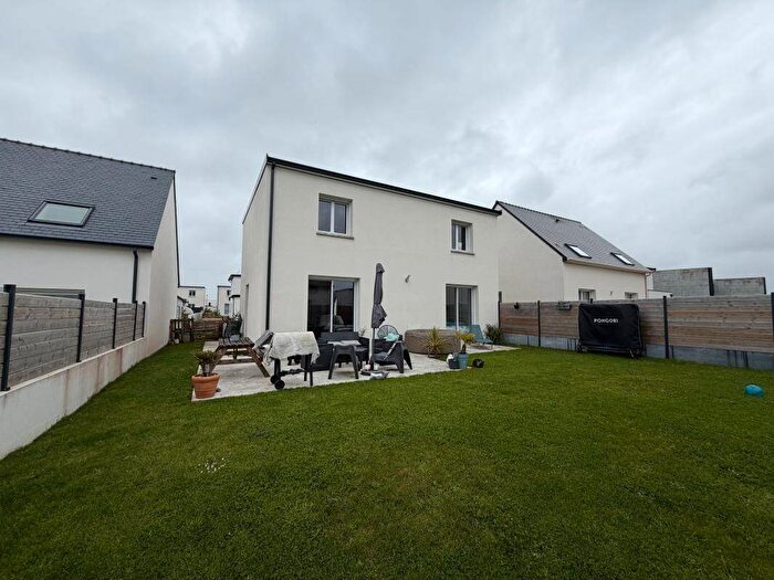 Quartiers Sud, Saint-Renan : Maison 6 pièces à louer