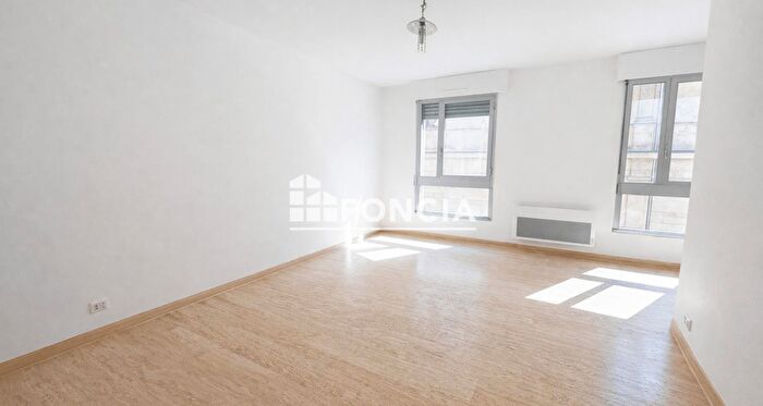 Appartement 2 pièces à Avignon, Palais des Papes, Zone Piétonne, à vendre
