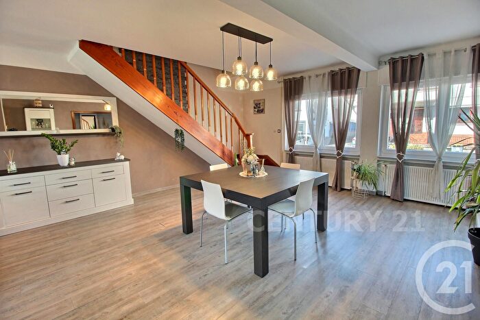 Maison à vendre - Creutzwald, Centre-ville, Houvergaerten - 5 pièces - 3 chambres