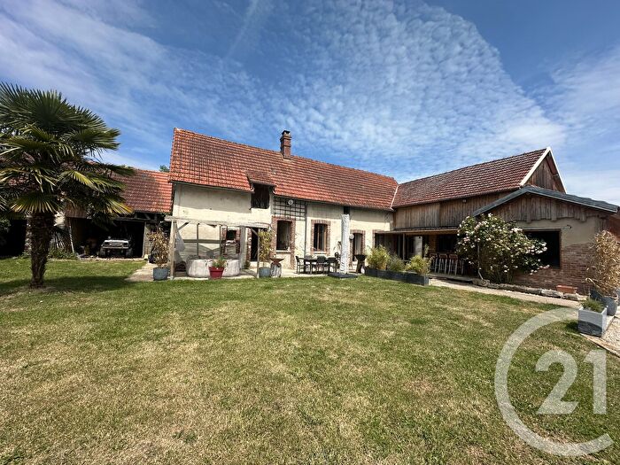 Maison 4 pièces à vendre à Nogent-le-Roi
