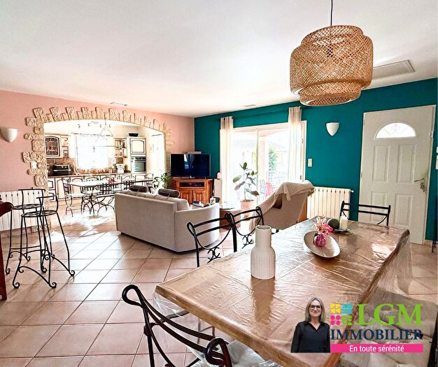 Maison à vendre - Manduel - 4 pièces - 3 chambres