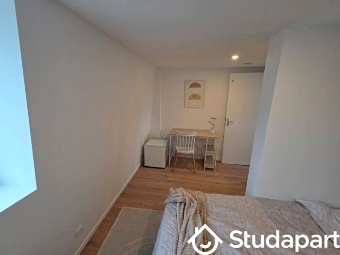 Appartement à louer - Fresnoy Mackellerie-Armentières, Roubaix - 1 pièce - 1 chambre