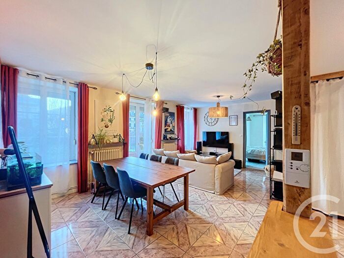 Appartement à vendre - Plombières-les-Bains - 3 pièces - 2 chambres