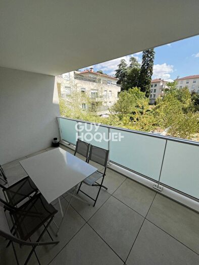 Appartement 3 pièces à Cornavent, Décines-Charpieu, à louer