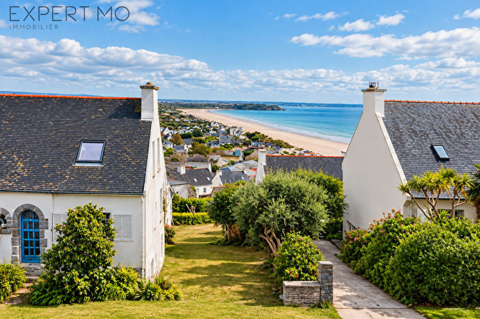 Maison 7 pièces à Saint-Nic, à vendre