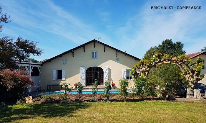 Maison à vendre - Heugas - 9 pièces - 5 chambres