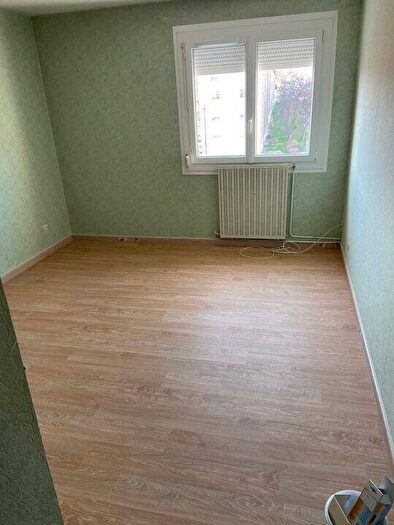 Appartement à louer - Le Vallon, Champigneulles - 4 pièces - 3 chambres