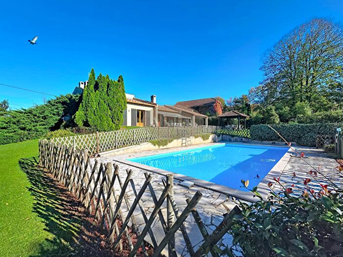 Maison à vendre - Tournay - 6 pièces - 3 chambres