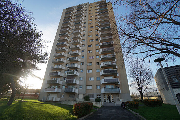 Appartement à vendre - Drancy, Village Parisien - 3 pièces - 2 chambres