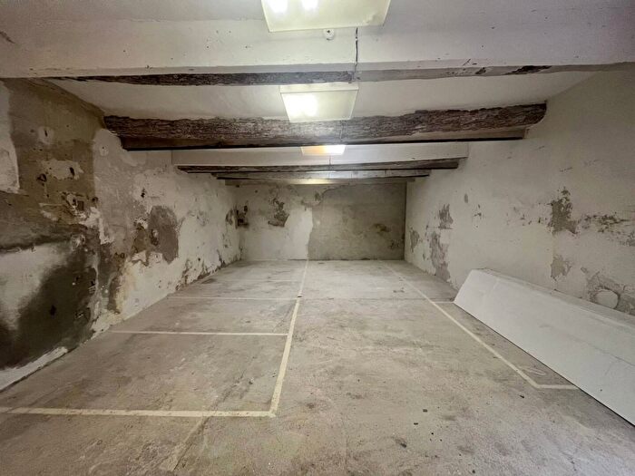 Appartement à louer - Extension Centre Ville, La Ciotat - 1 pièce