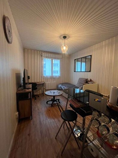 Appartement à louer - Saint Marc-Croix de Pierre-Saint Nicaise, Rouen - 1 pièce