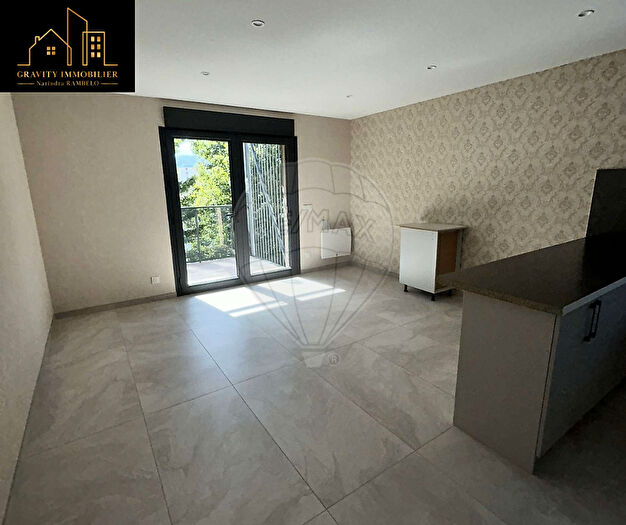 Cluses, La Maladiere - Appartement 3 pièces à louer