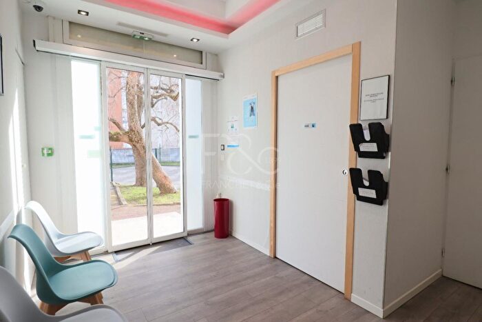 Maison 6 pièces à La Mulatière, à vendre
