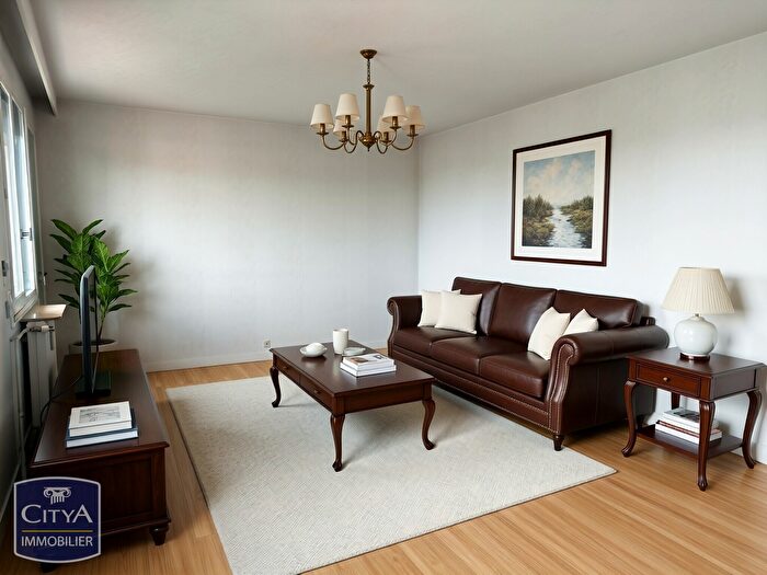 Appartement 4 pièces à vendre à Beaune, Camp Américain, Porte de Beaune