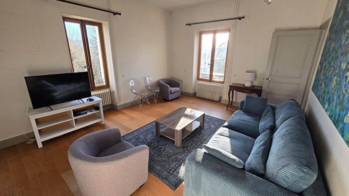 Appartement à louer - Rives - 3 pièces - 2 chambres