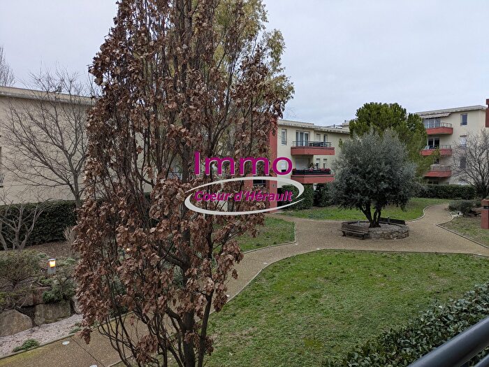 Appartement à louer - Clermont-lHérault - 3 pièces - 2 chambres