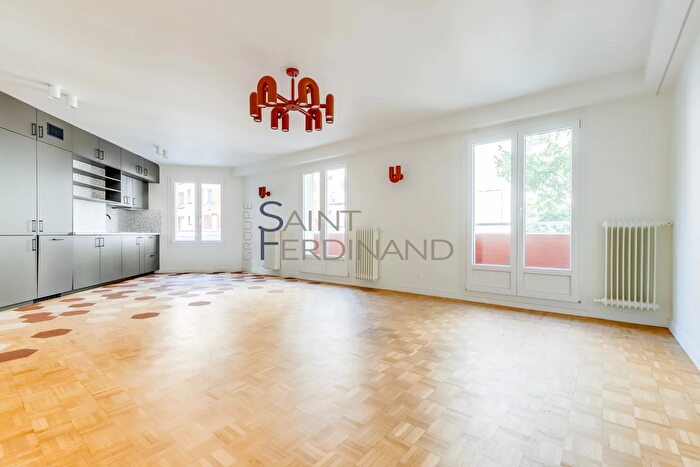Appartement 3 pièces à Paris 18ème, Jules Joffrin, à vendre