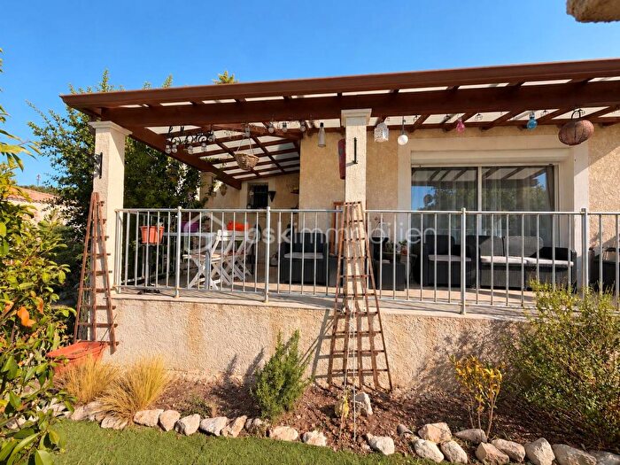 Maison 3 pièces à vendre à Saint-Privat-des-Vieux