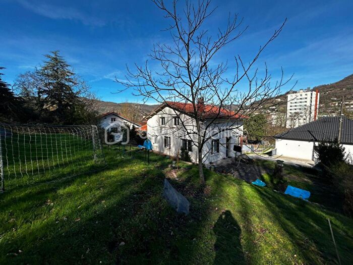 Maison 6 pièces à vendre à Saint-Affrique