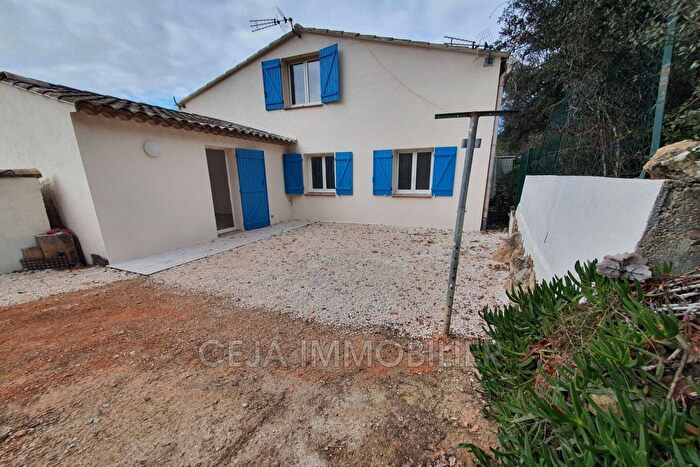 Appartement à louer - Nord, Le Luc - 3 pièces - 2 chambres