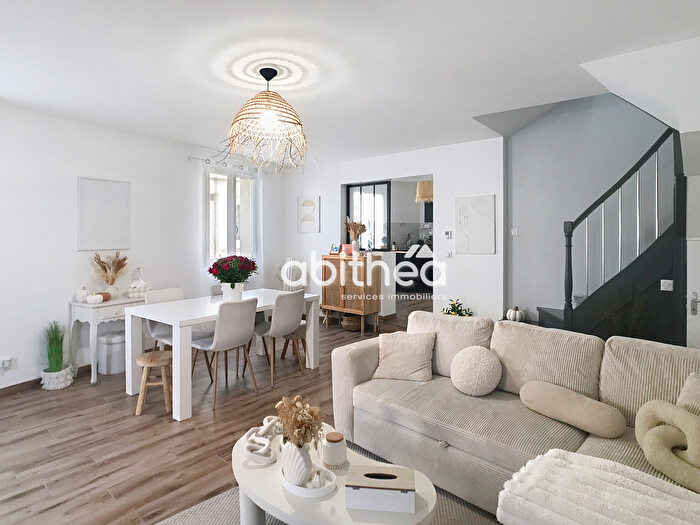 Maison à vendre - Angoulême - 7 pièces - 4 chambres