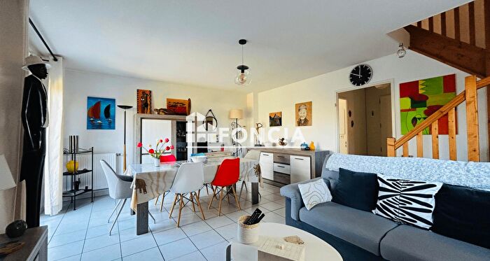 Maison à vendre - Vouneuil-sous-Biard - 4 pièces - 3 chambres
