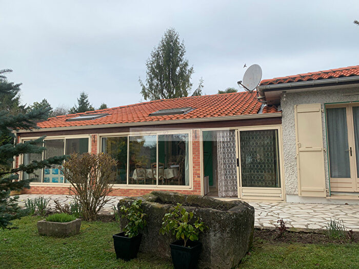 Maison à vendre - Salles-dAngles - 5 pièces - 2 chambres