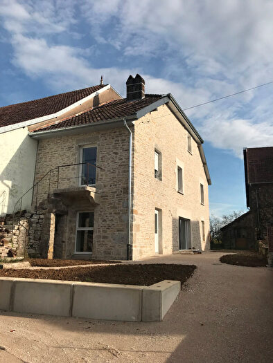 Maison à louer - Brussey - 6 pièces - 3 chambres