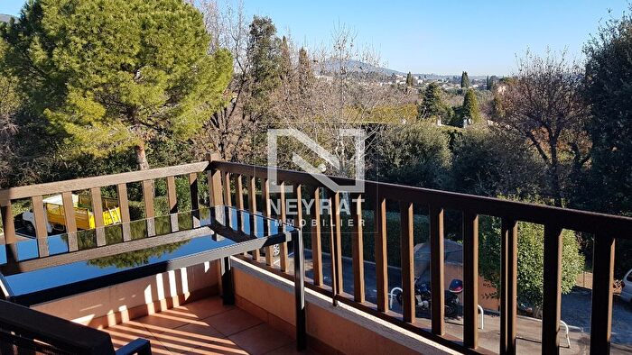 Appartement 1 pièce à Grasse, Magagnosc, Saint-Mathieu, à louer