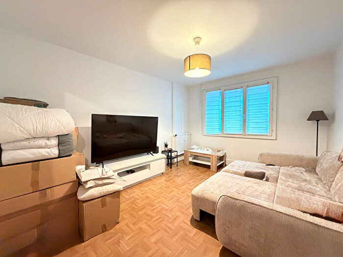 Appartement à vendre - Annecy, Parc des Sports, Fier - 3 pièces - 2 chambres