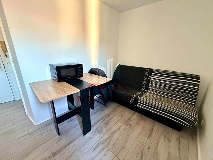 Appartement à louer - Vieux Village, Domont - 2 pièces - 1 chambre