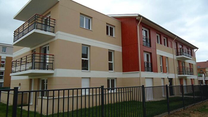 Appartement à louer - Saint-Maximin - 2 pièces