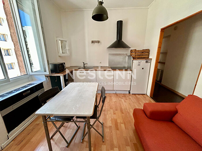 Appartement 2 pièces à Nice, Saint-Roch, à vendre