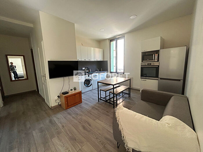 Chambéry, Le Vieux : Appartement 4 pièces à louer