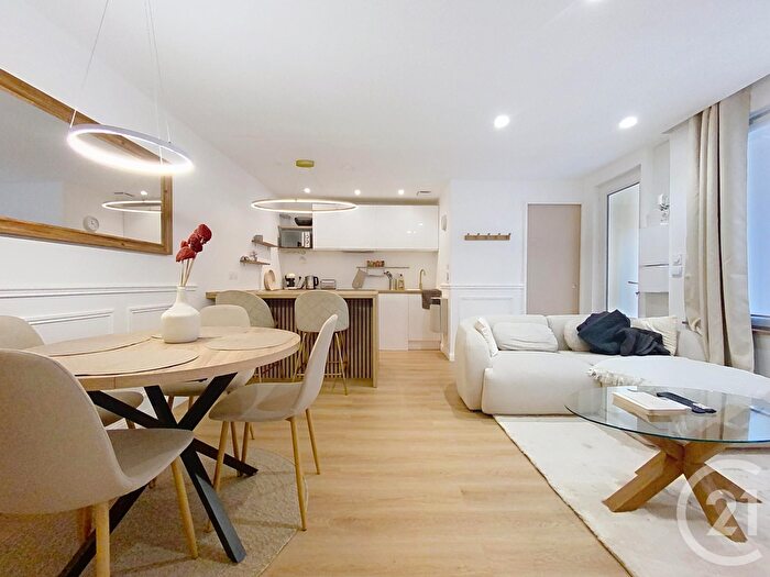 Appartement 2 pièces à Chartres, Centre-ville, à vendre