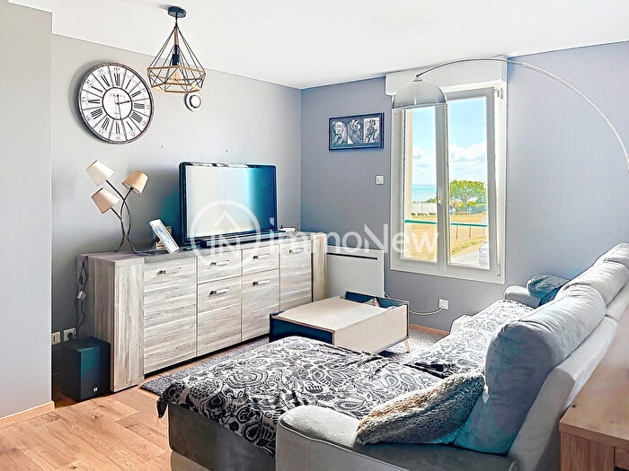 Appartement 4 pièces à Champeaux, à vendre