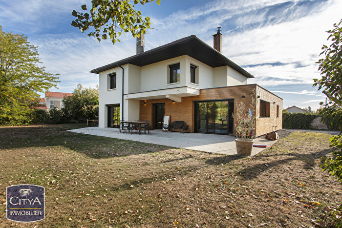 Maison 7 pièces à Riorges, à vendre