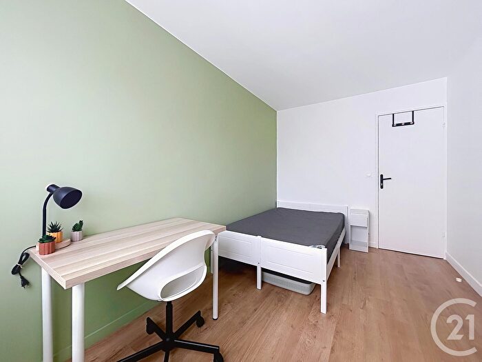 Appartement 1 pièce à louer - Massy, Villaine, Bièvre, Poterne