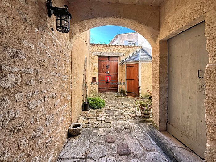 Maison à vendre - Blaye - 5 pièces - 4 chambres