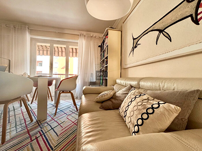 Appartement à vendre - Roquebrune-Cap-Martin - 3 pièces - 2 chambres