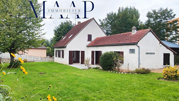 Maison à vendre - Auneau - 6 pièces - 4 chambres